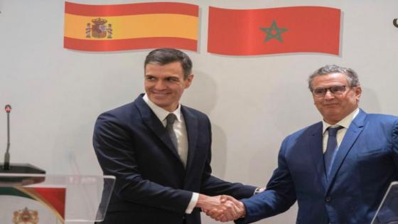Les deux premières ministres Pedro Sánchez et Aziz Akhennouch exprimé ...